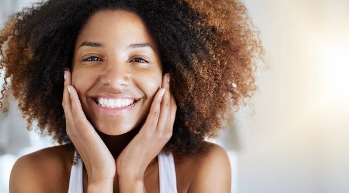 wikiHausa : Kundin ilimin hausa na farko a yanar gizo-gizo